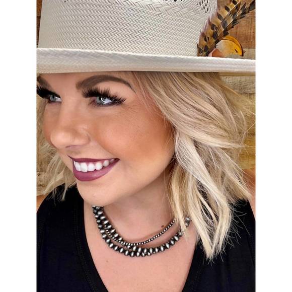 Texas True Threads | Jewelry | New Texas True Threads Spearman Necklace ...
